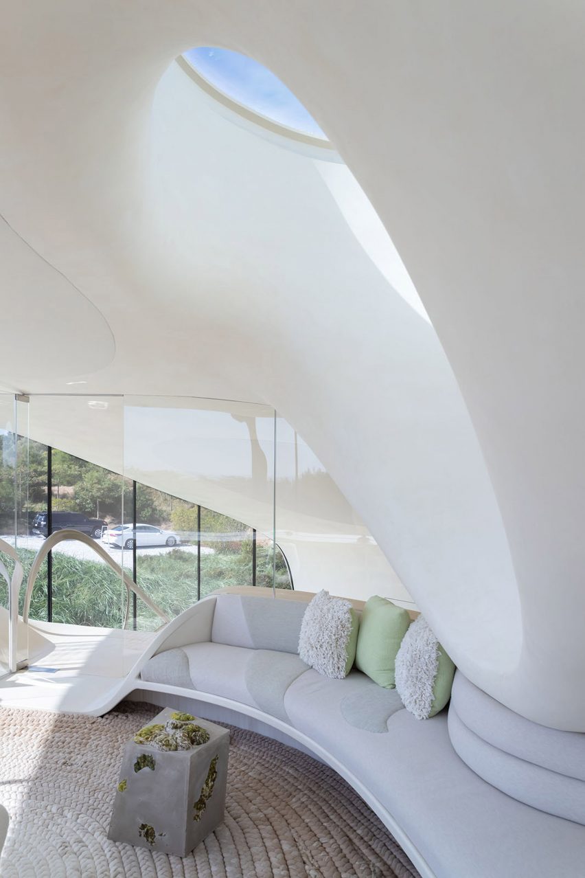 Photos show Diller Scofidio + Renfro’s “surreal and magical” Blue Dream ...